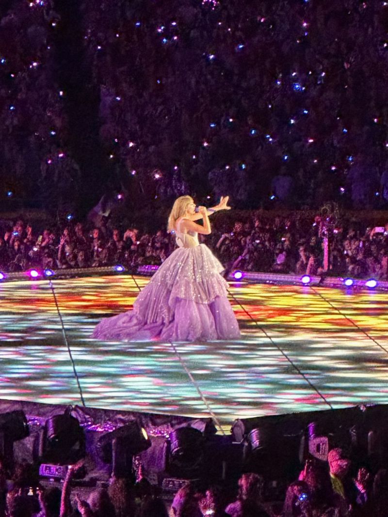 Taylor Swift: The Eras Tour Concert - It's Jolene